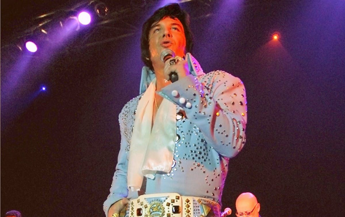 Elvis tribute artist Thane Dunn returning to Truro for special show at ...