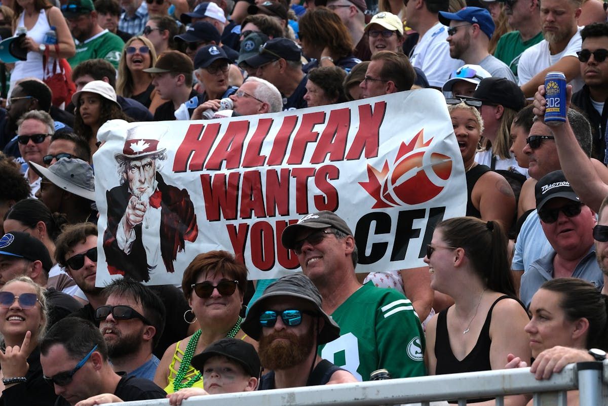 VIDEO: Coaches touch down in Halifax for CFL game | PNI Atlantic News