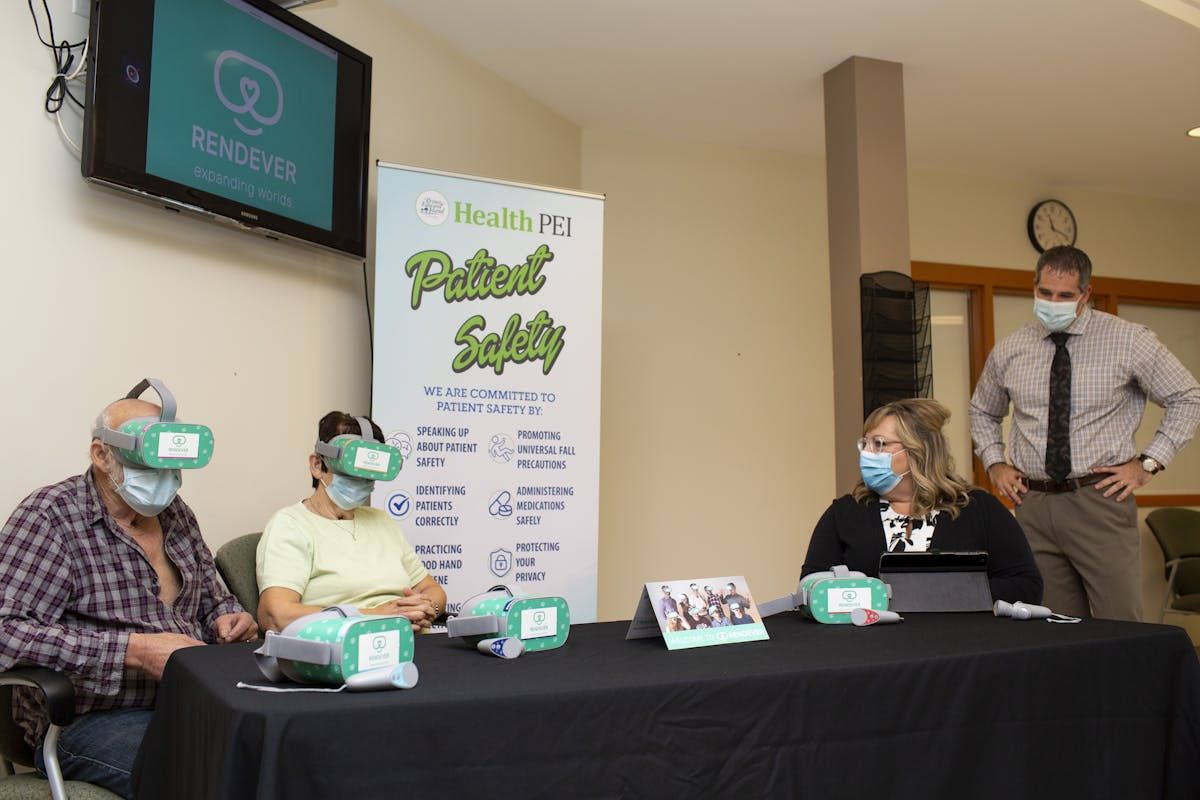 Senior screen time reduces social isolation in western P. E. I. | PNI ...