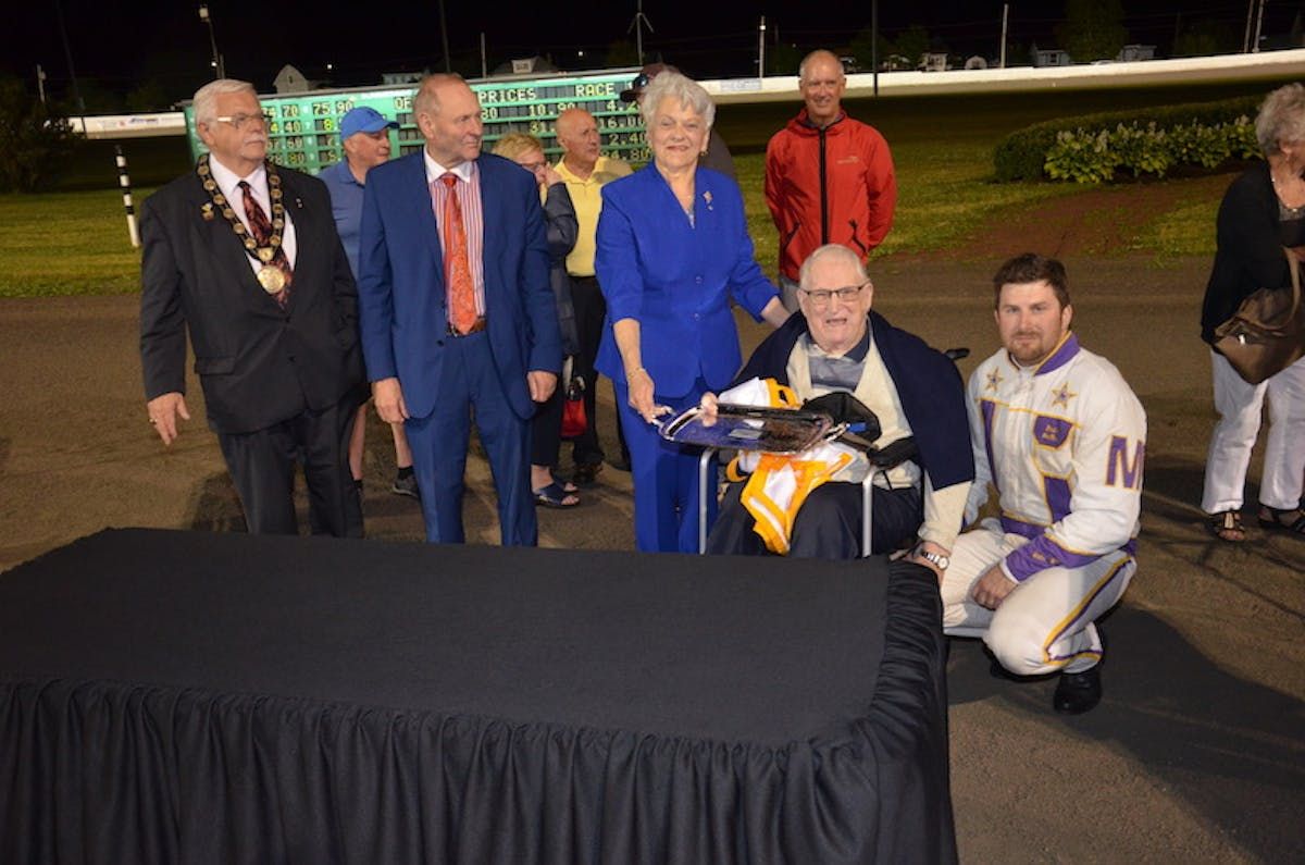 Brodie MacPhee, Wade Sorrie team up to give longtime owner Walter ...