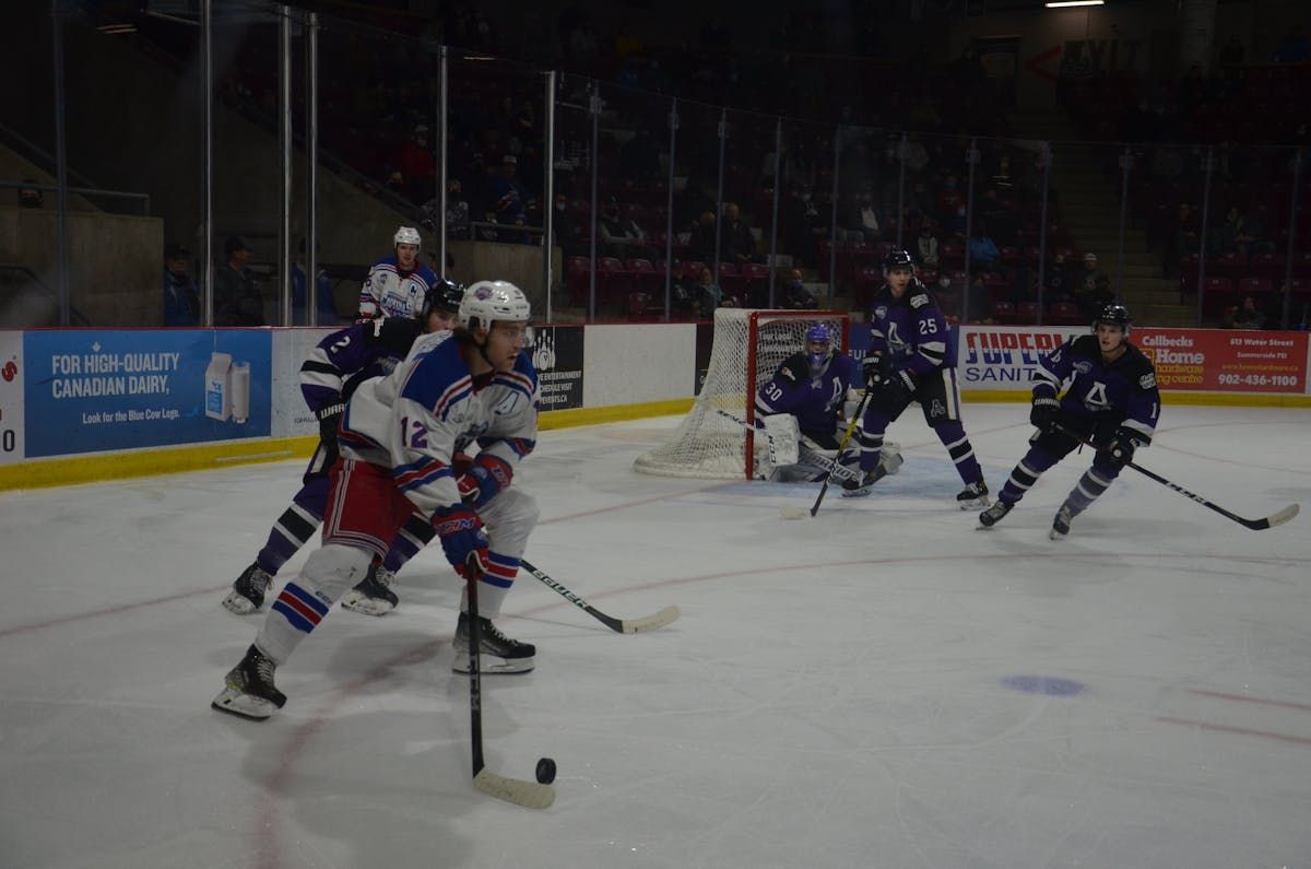 Western Capitals forward Colby MacArthur commits to NCAA Division 1 ...