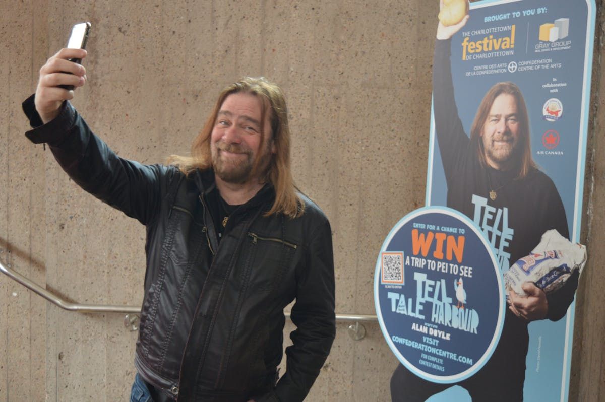 20 QUESTIONS: With musician, actor, producer and best-selling author ...