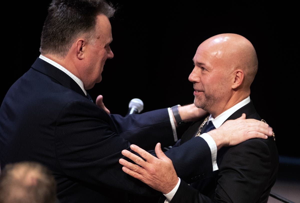 'Let's get to work': HRM Mayor Andy Fillmore, 16 councillors sworn in ...