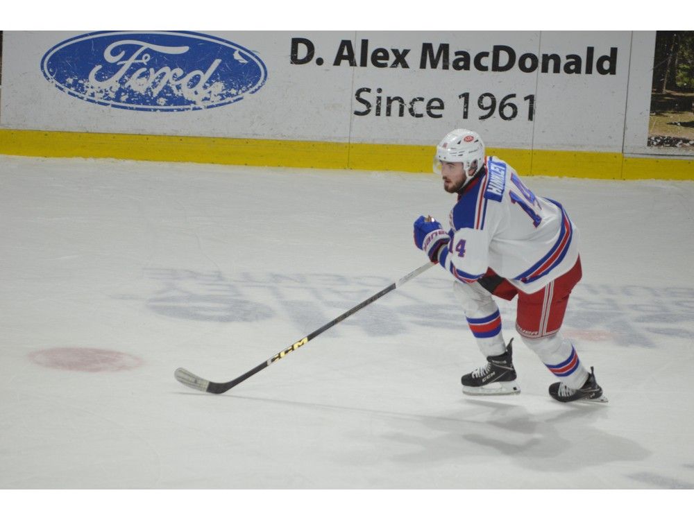 Lane Hinkley cleared to return to hockey after year-long break | PNI ...