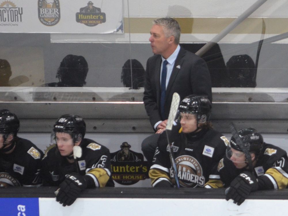 Coach Jim Hulton leaving Charlottetown Islanders | PNI Atlantic News