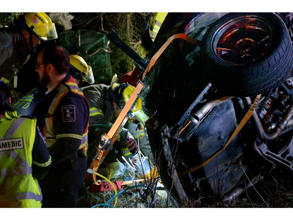 Serious single-vehicle crash in Paradise sends man to hospital Tuesday ...