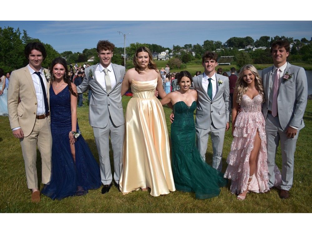 Breton Education Centre graduates make forever memories at grand march ...