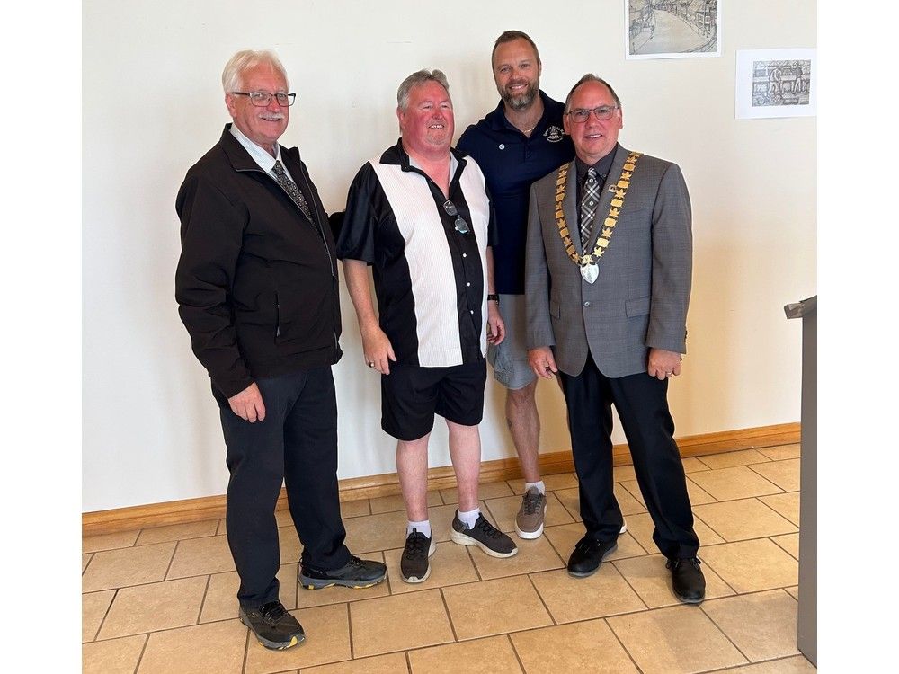 Joe Casey Humanitarian Award presented in Digby to Everett Pyne | PNI ...