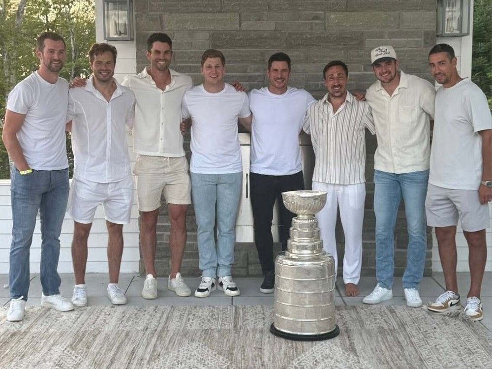 Brad Marchand enjoys private celebration with Stanley Cup at home | PNI Atlantic News