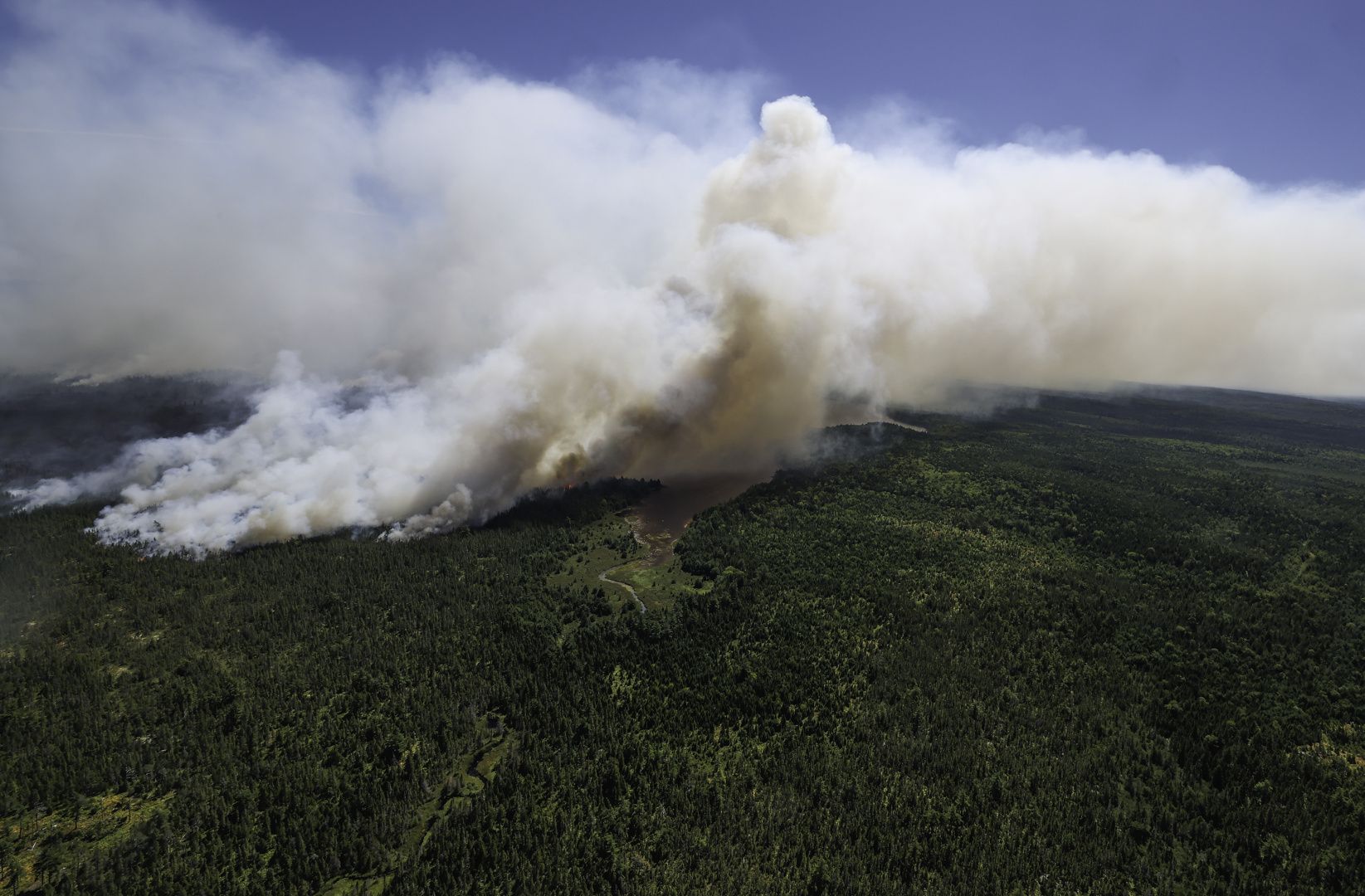 Long Lake fire doubles again, estimated at 2,000 hectares | PNI ...