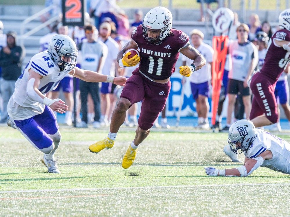 St. F.X., SMU and Bishop's jockeying for first place in AUS football ...