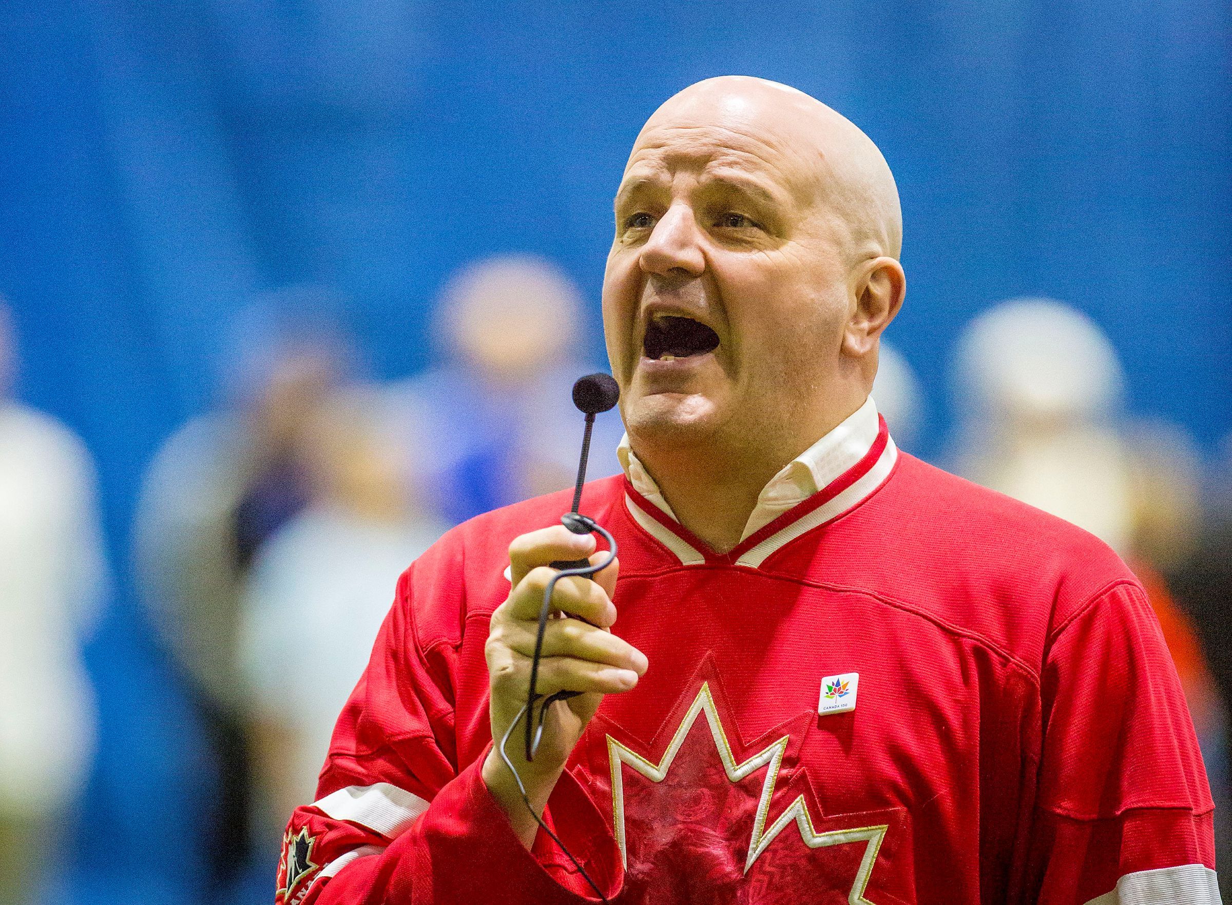 Halifax entertainer, Mooseheads anthem singer Peter Baylis dies after ...