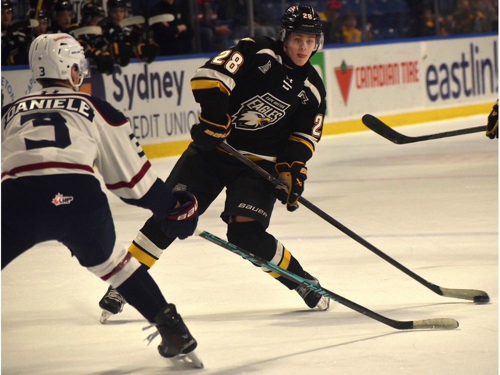 Former goaltender helps Klaus make decision to play for C.B. Eagles ...