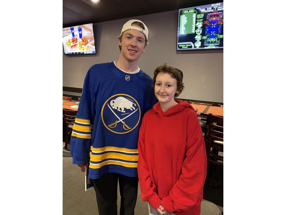 Cape Breton's Colten Ellis makes lifelong fan in young cancer patient ...