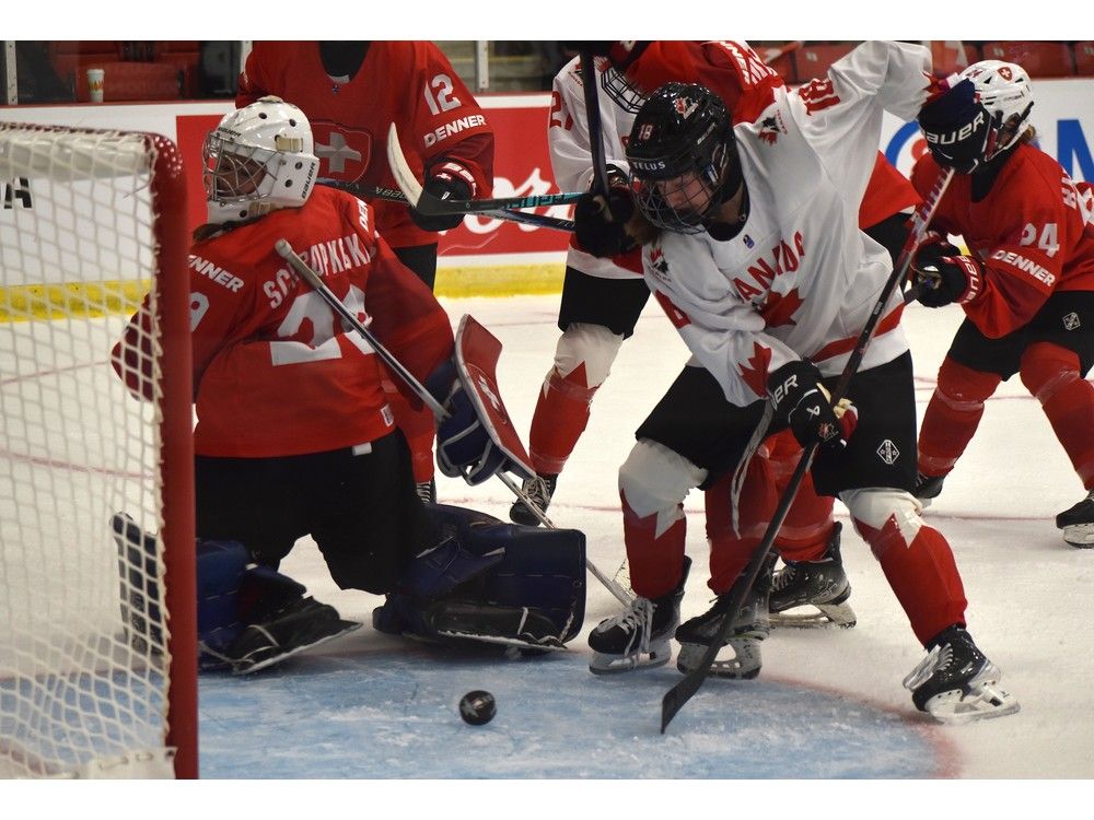 Canada blanks Switzerland to open U18 world hockey championship | PNI ...