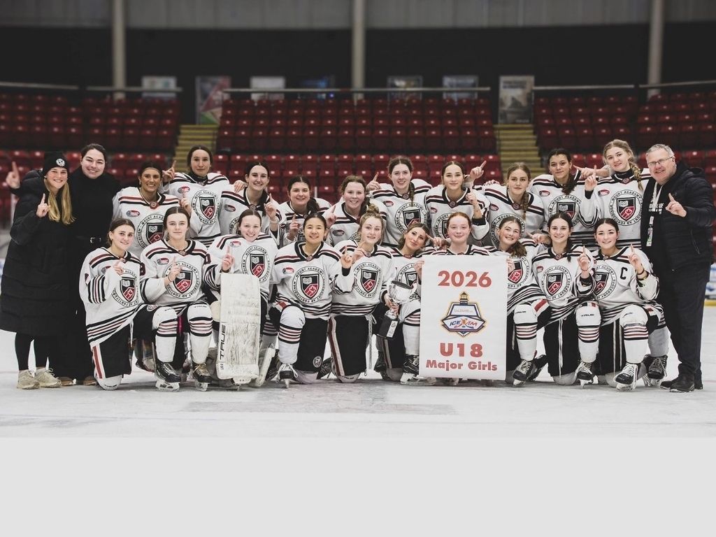 PEI hockey teams bring home Ice Jam banners | PNI Atlantic News
