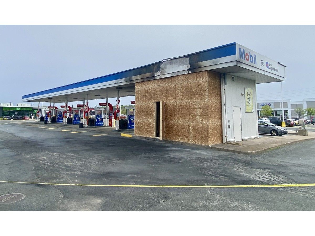 Explosion and fire damages Halifax gas station | PNI Atlantic News