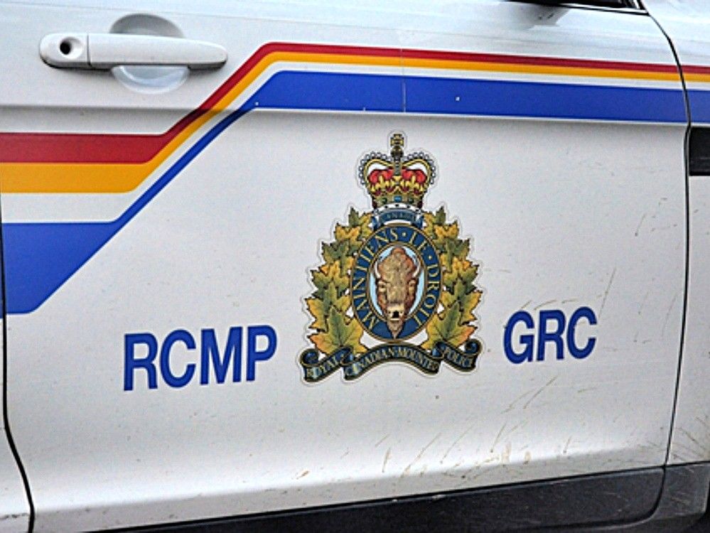 Police seize drugs, $300K in cash, illegal cigarettes in Charlottetown ...