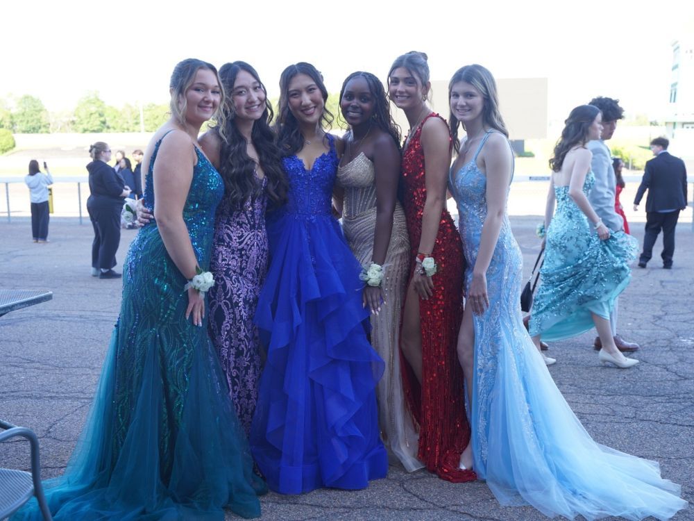 Colonel Gray High School celebrates 2026 prom | PNI Atlantic News