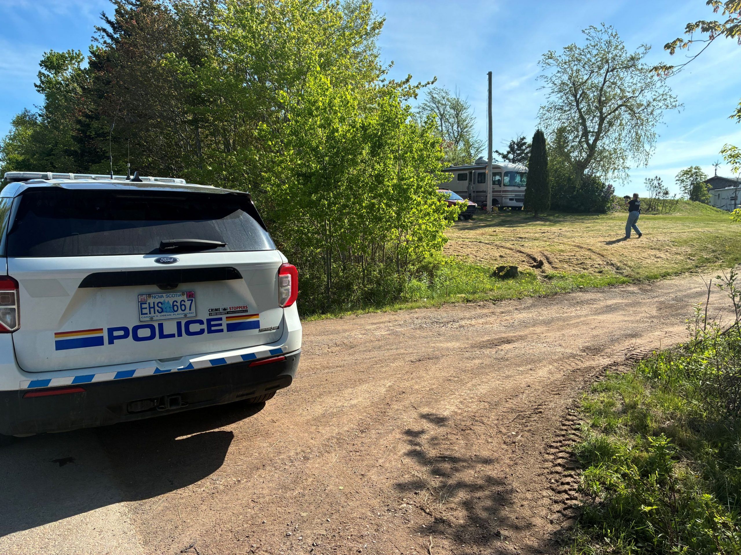 Large RCMP tactical team with armoured cars raid Antigonish County ...