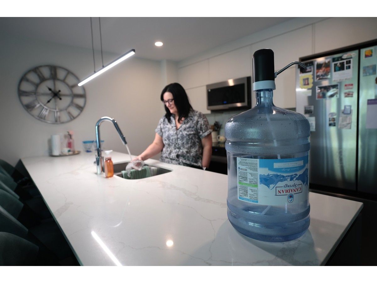 Residents say water problems at Hammonds Plains seniors building ...