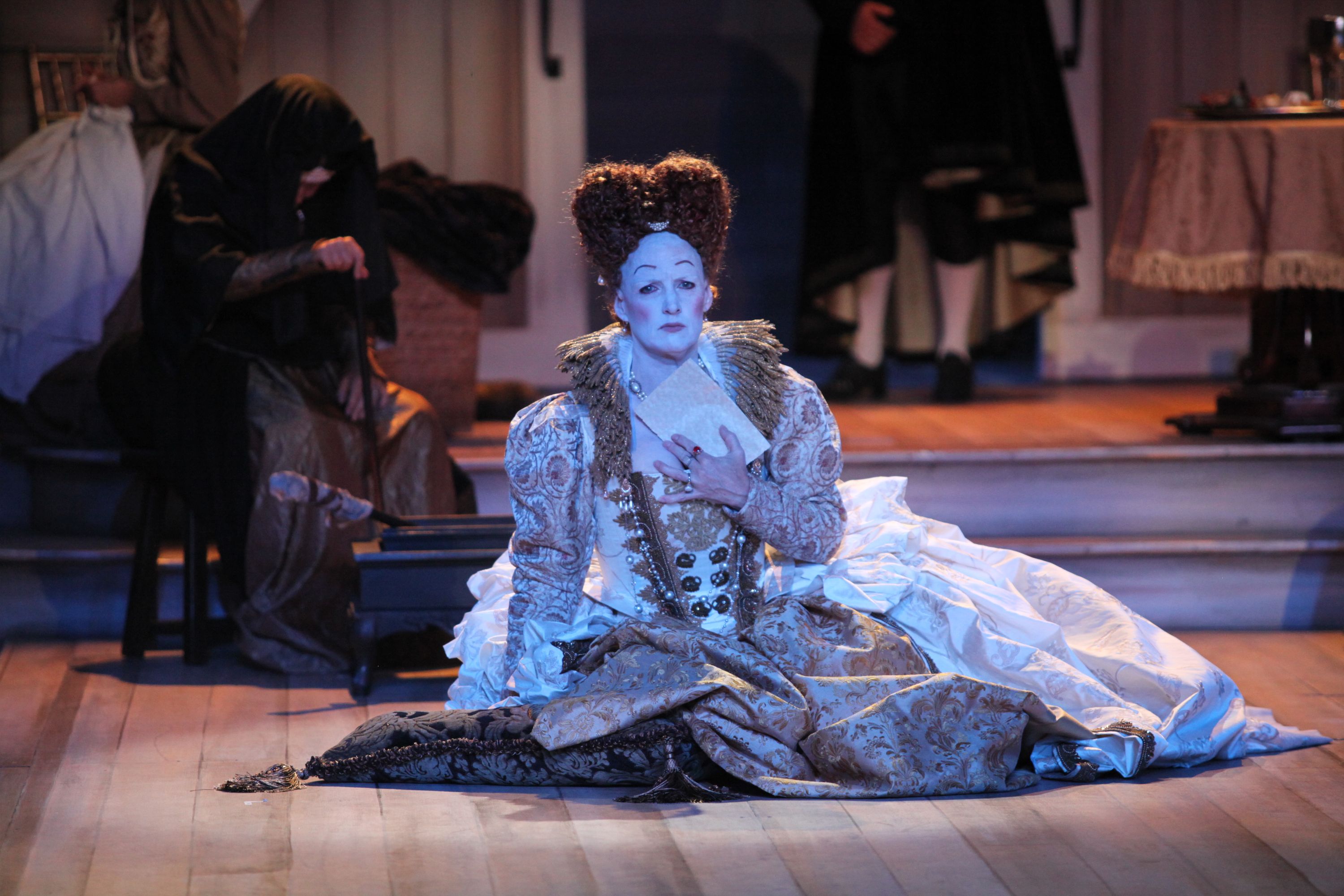 Elizabeth Magnificent in Findley's Emotionally Disconnected Play | The ...