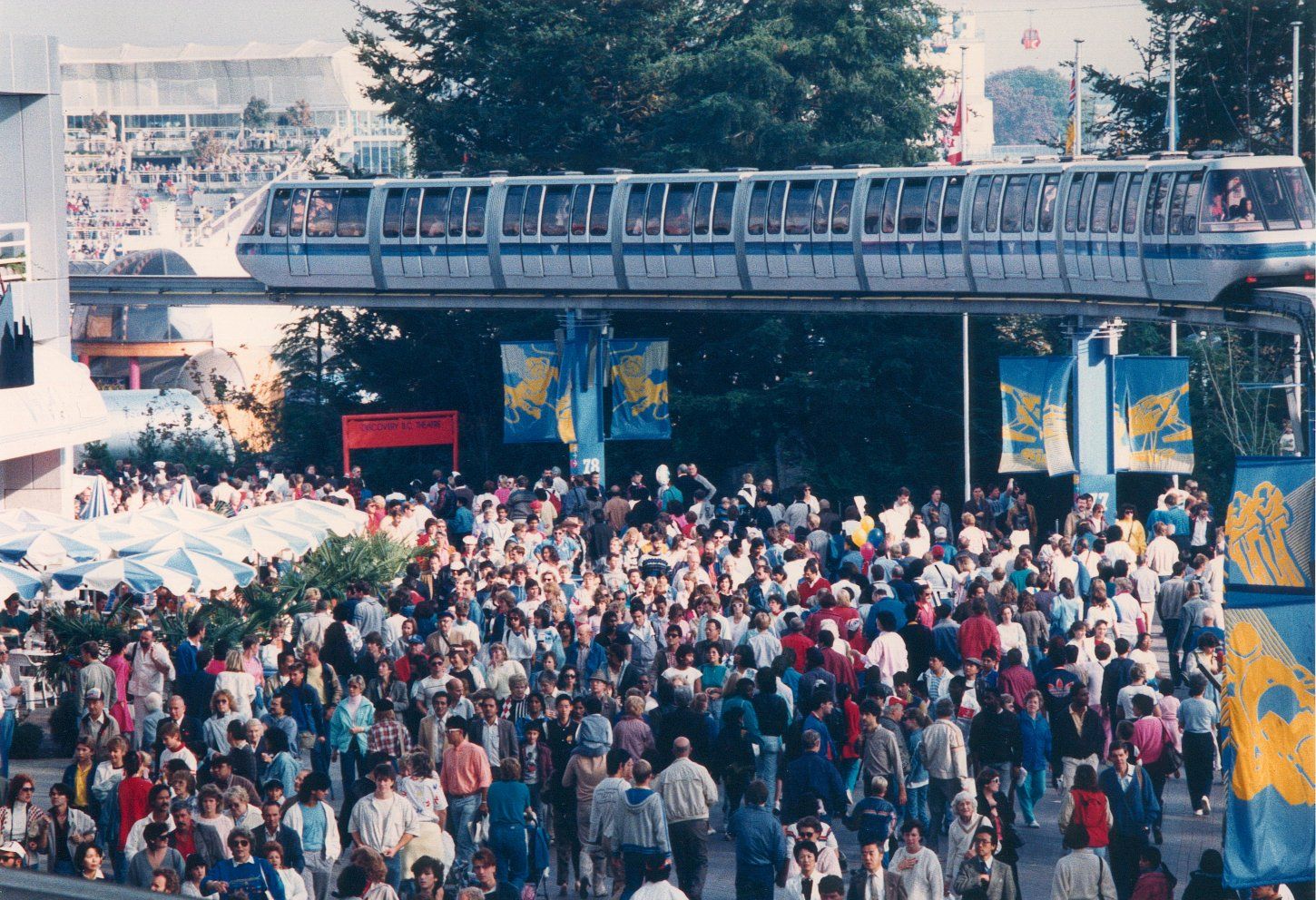 1980s: Why drive when you can take the SkyTrain to Expo? | The Province