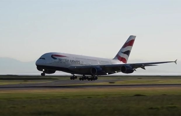 Dramatic video of plane's YVR runway manoeuvre not so unusual | The ...