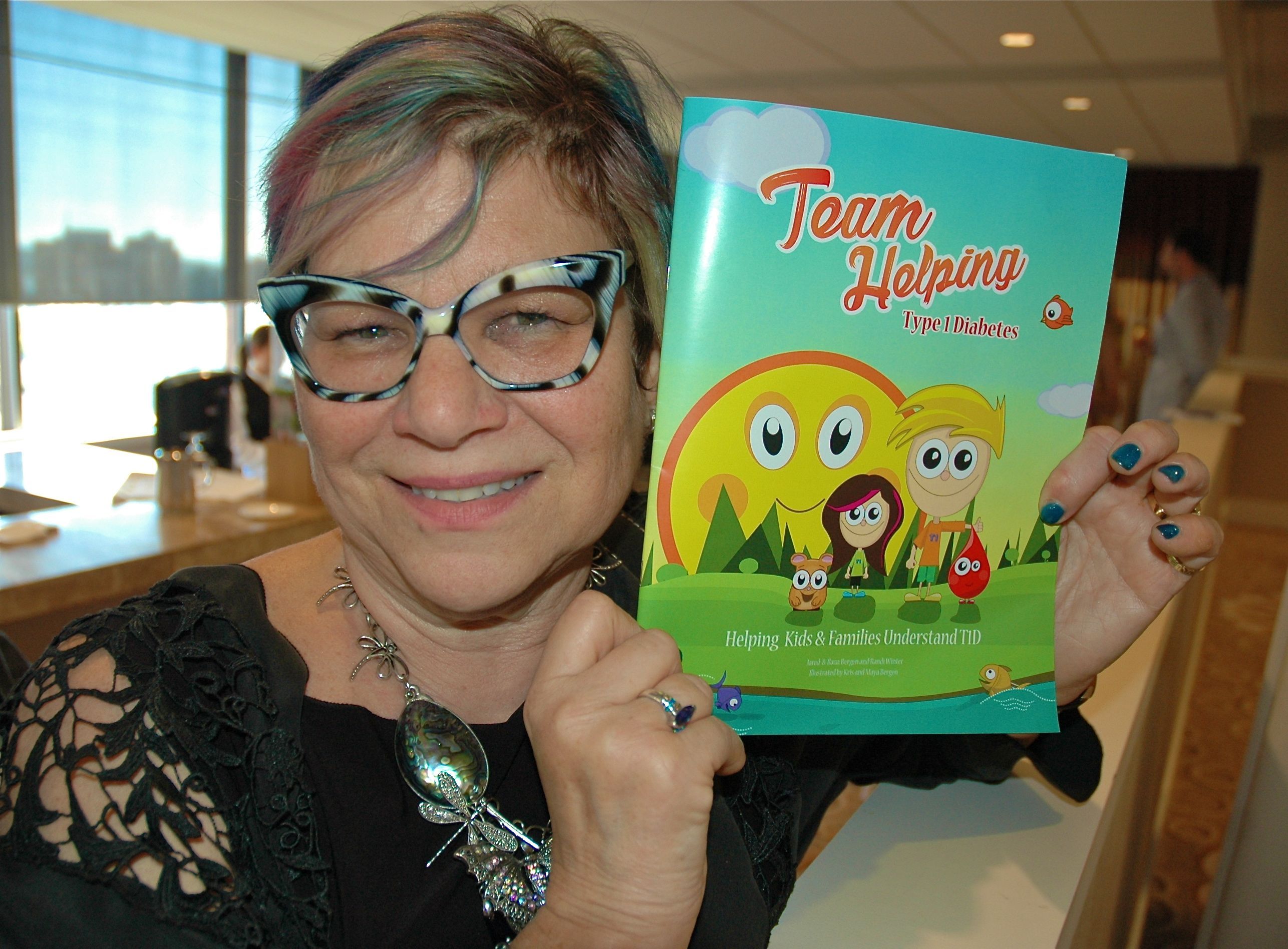 Strokes by fun dragon boat folks pull in funds for needy youth | The ...