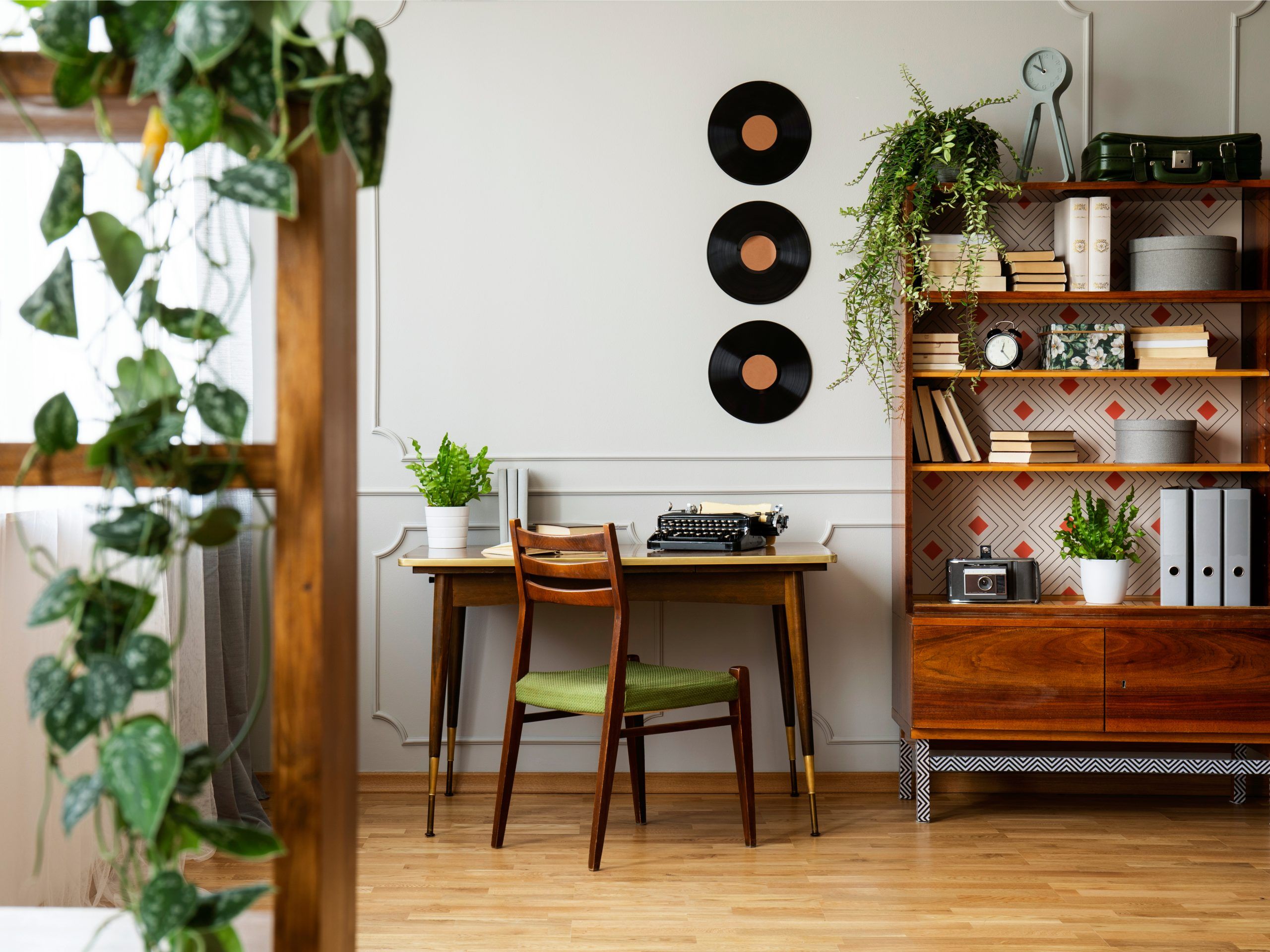 Reduce, reuse and recycle: Ways to cull your antique clutter | The Province