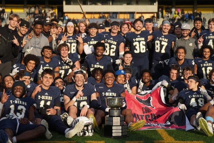UBC Thunderbirds advance to Vanier Cup against the Montreal Carabins ...