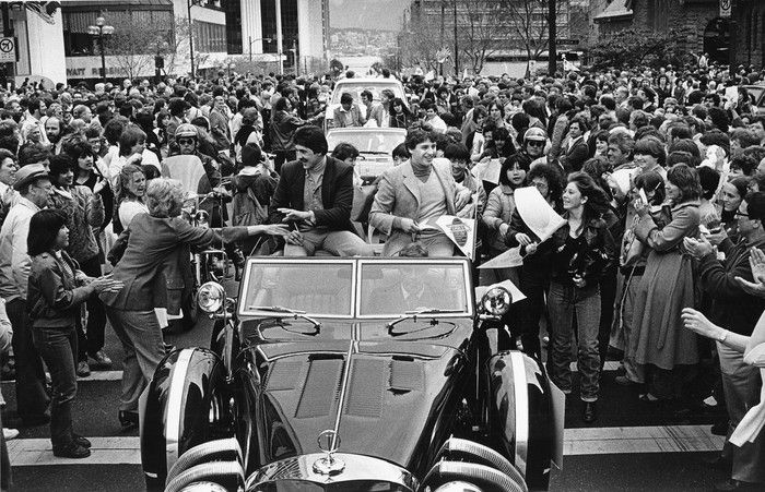 Richard Brodeur stills revels in Canucks' 1982 Stanley Cup Finals run ...