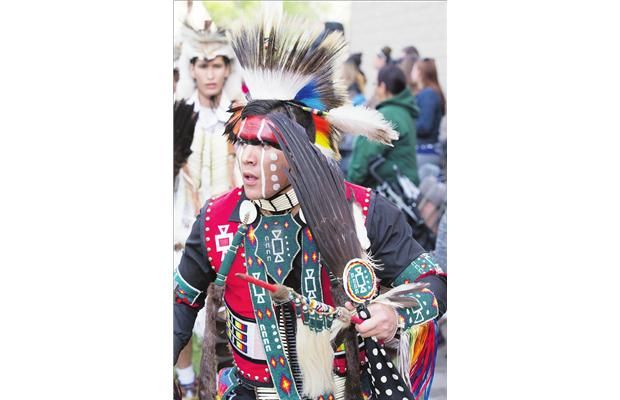 Proud entry at first nations high school | The Star Phoenix