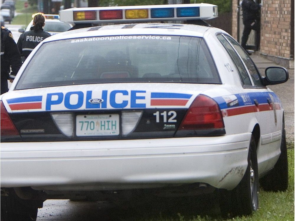 Saskatoon Police Hunt For Machete Wielding Robber Toronto Sun