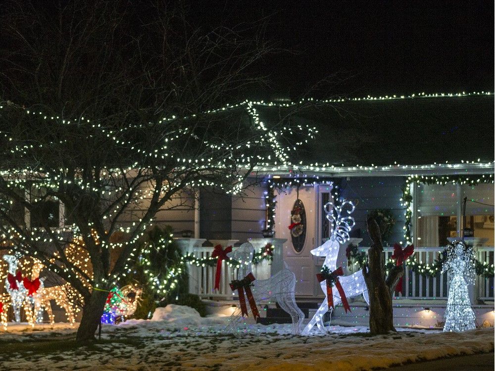 Take a self-guided twinkle tour of Saskatoon's best Christmas lights ...