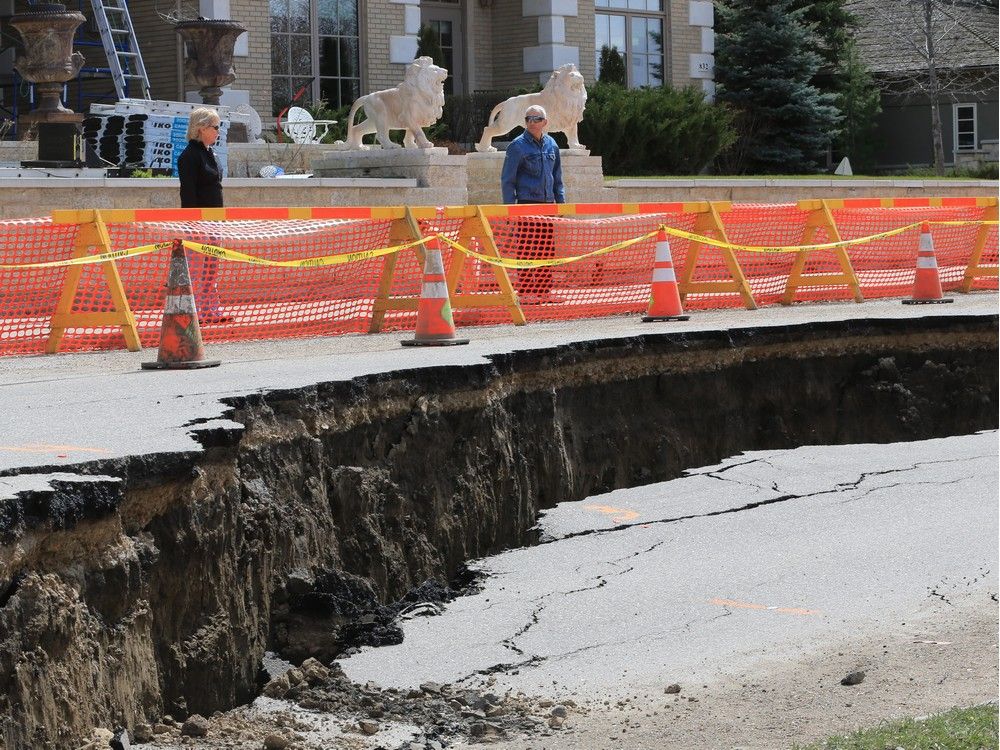 Gallery: Land slump on Saskatchewan Crescent | The Star Phoenix