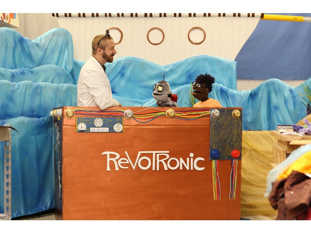 Pirates ahoy! Dadventure puppet show set to delight | The Star Phoenix