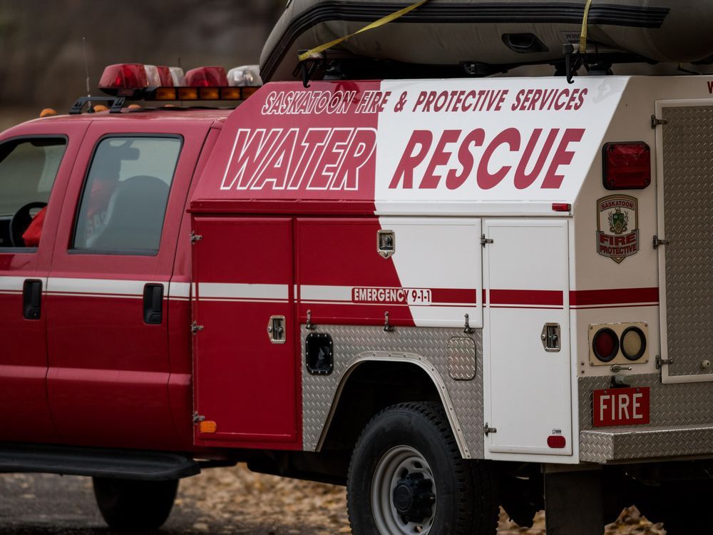 Saskatoon Fire Department rescues woman in river | The Star Phoenix