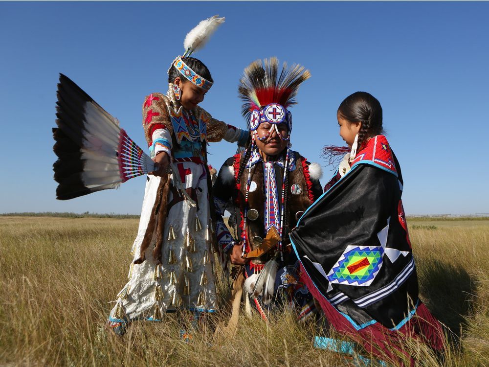 Family, culture, pride: Indigenous fathers keep heritage at forefront ...