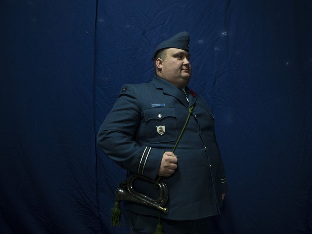 Lieut. Aaron Vopni and the 100-year-old Remembrance Day bugle | The ...