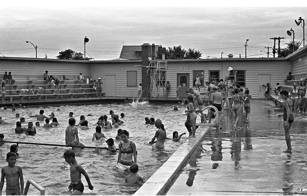 StarPhoenix Photos: Outdoor swimming in the past | The Star Phoenix
