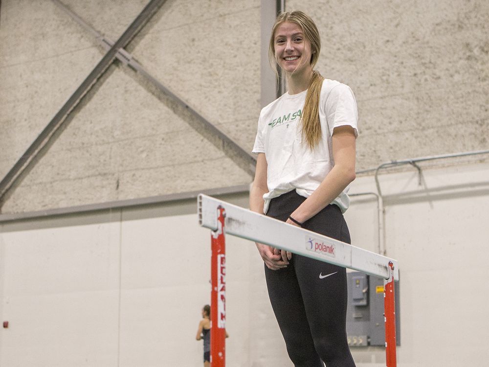 The kid can run: Borden's Savannah Sutherland, just 16, meets elite ...