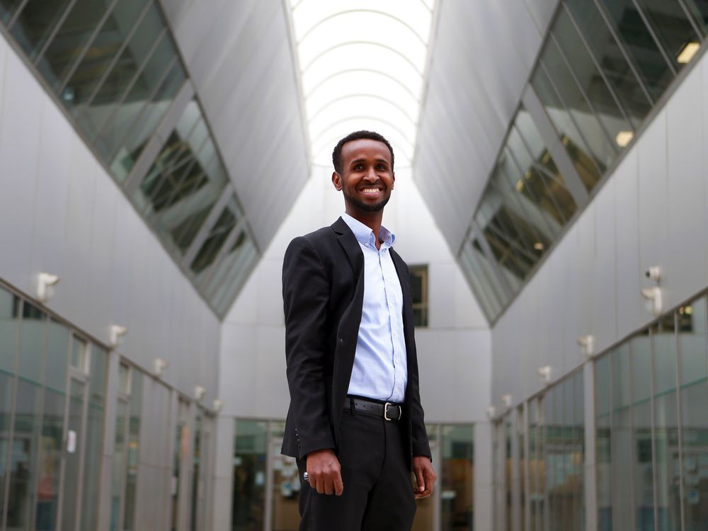 'He's a bridge builder': Ali Abukar helps newcomers thrive in Saskatoon ...