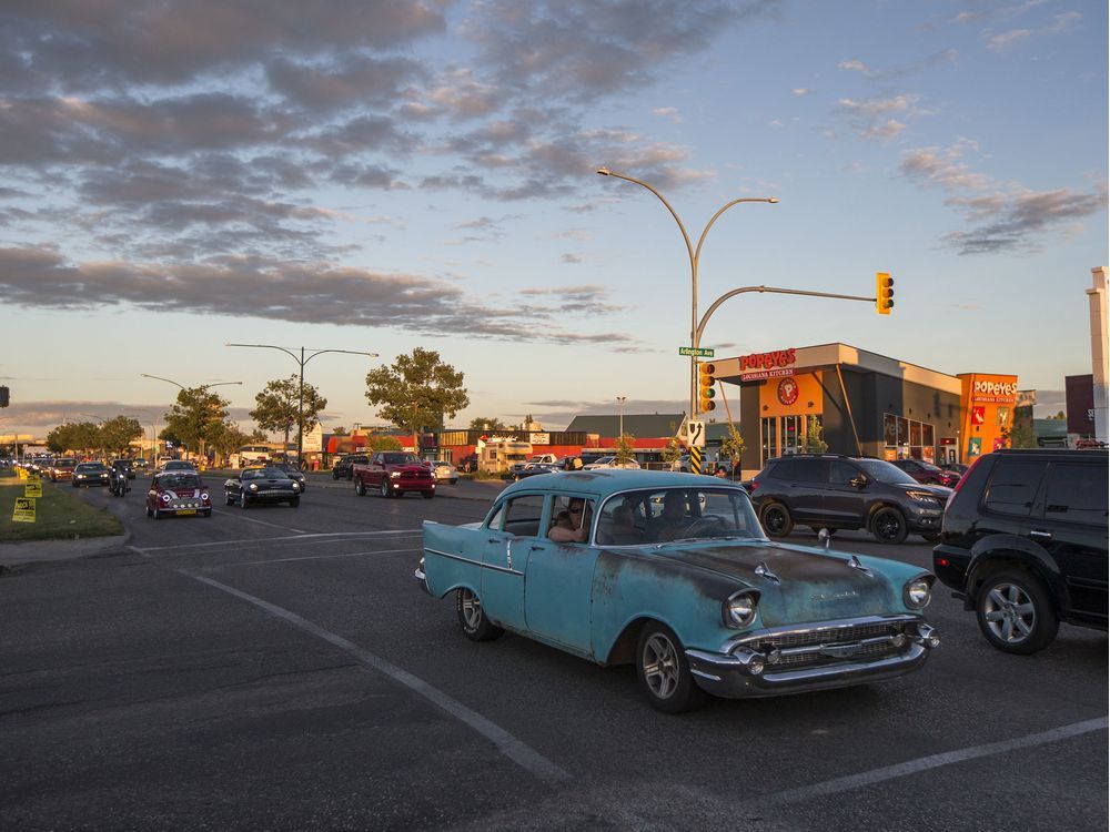 Cruise night takes over Eighth Street in Saskatoon | The Star Phoenix