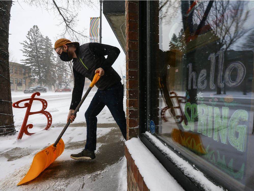 In photos: It was a blizzardy spring day in Saskatoon | The Star Phoenix