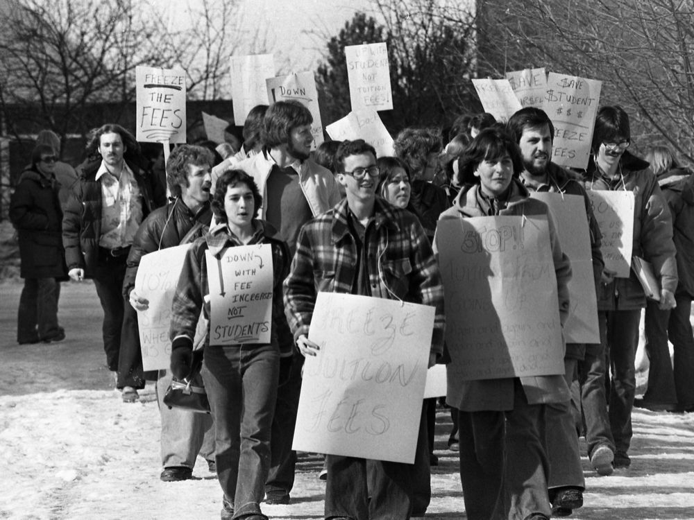 Throwback Thursday: Tuition fee protest | Windsor Star