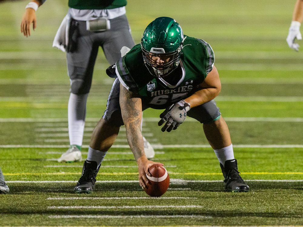 'I love this game': Huskies' Michael Palumbo is back on the field ...