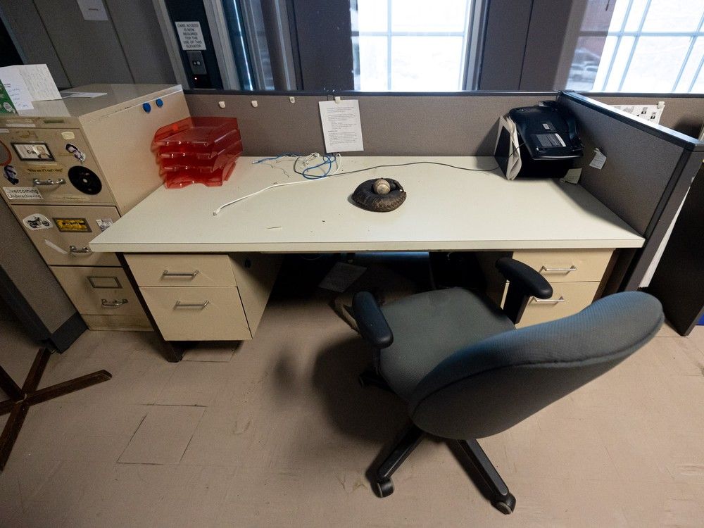 Saying goodbye to the historic, treasure-packed StarPhoenix newsroom ...