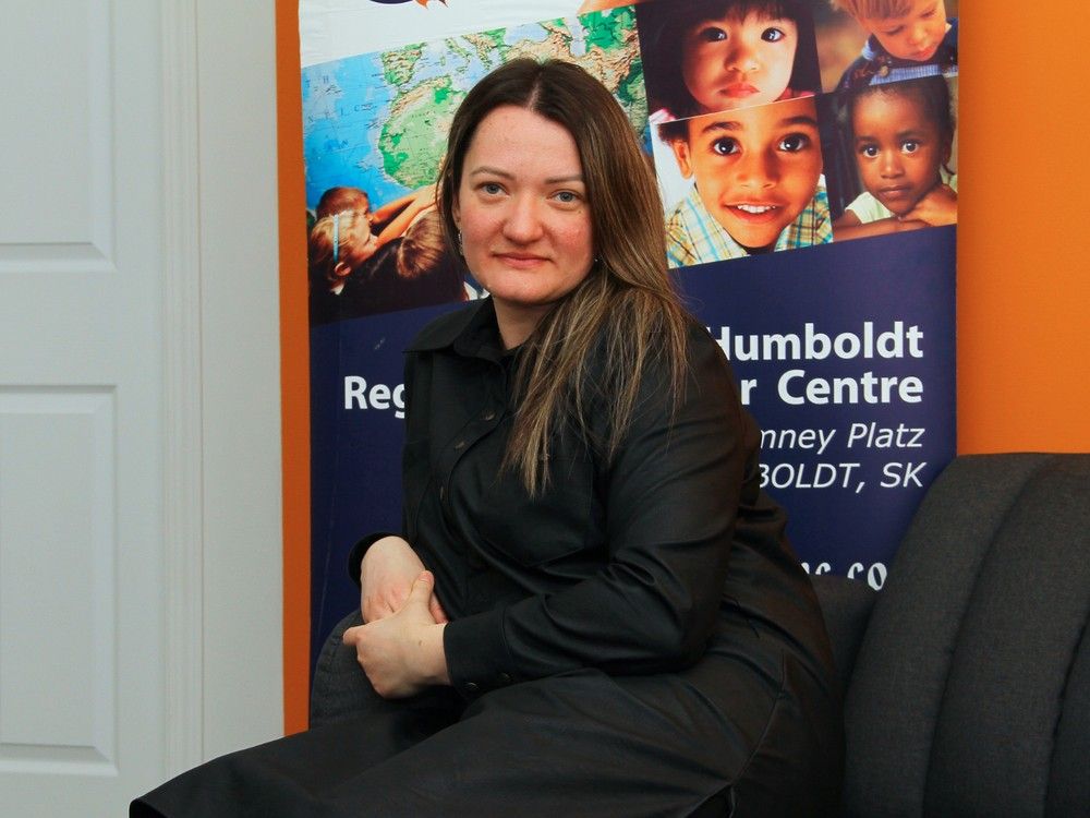 Ukrainian immigrant Yuliya Cadrain gives back to refugees settling in ...