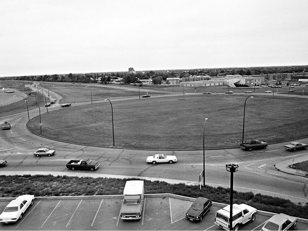 Eighth Street traffic circle leaves its mark on Saskatoon in 1982 | The ...